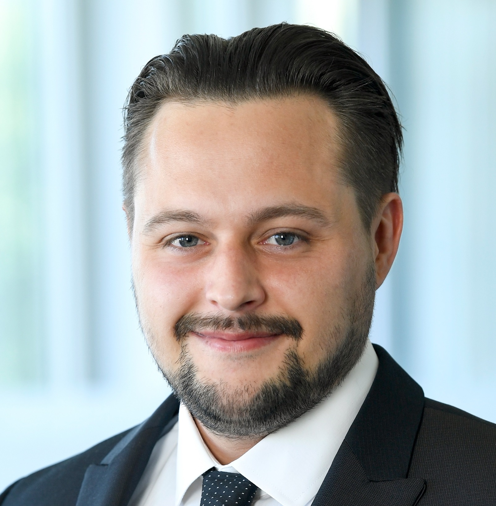 Large Molecule - Outsourced Pharma Capacity Update - Day 1